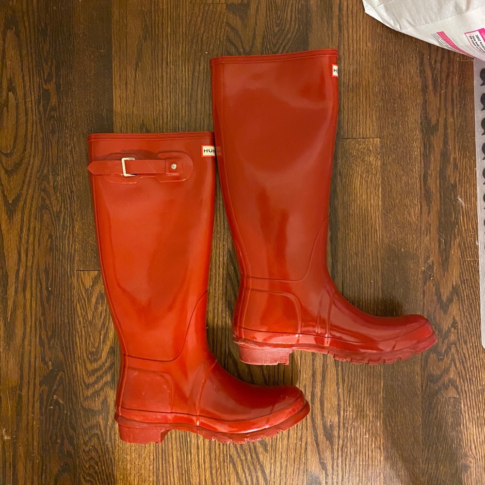 Red Hunter Boots - Gem